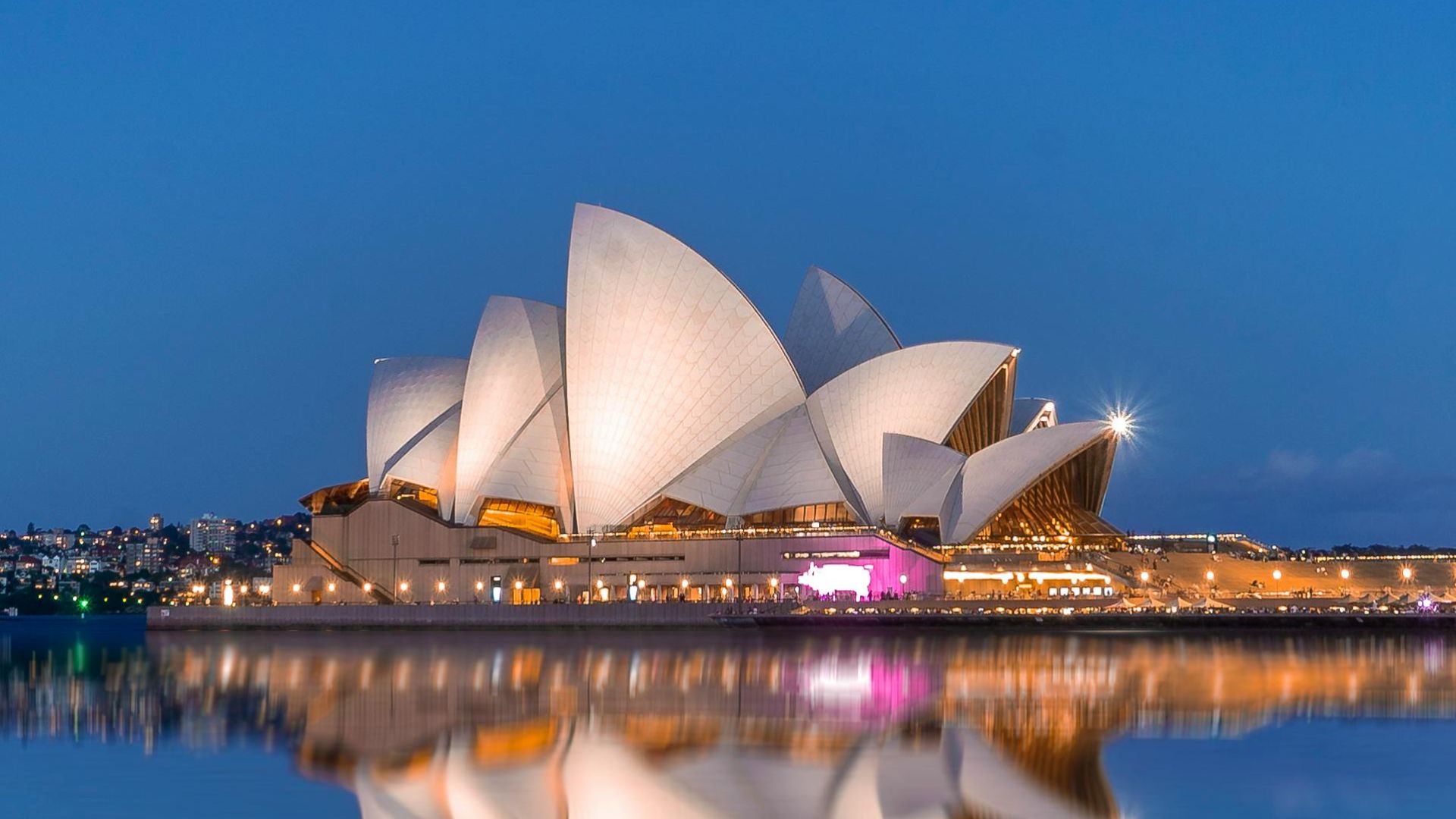 20 Mesmerizing Seaside Cities You Must Visit At Least Once - RoughMaps