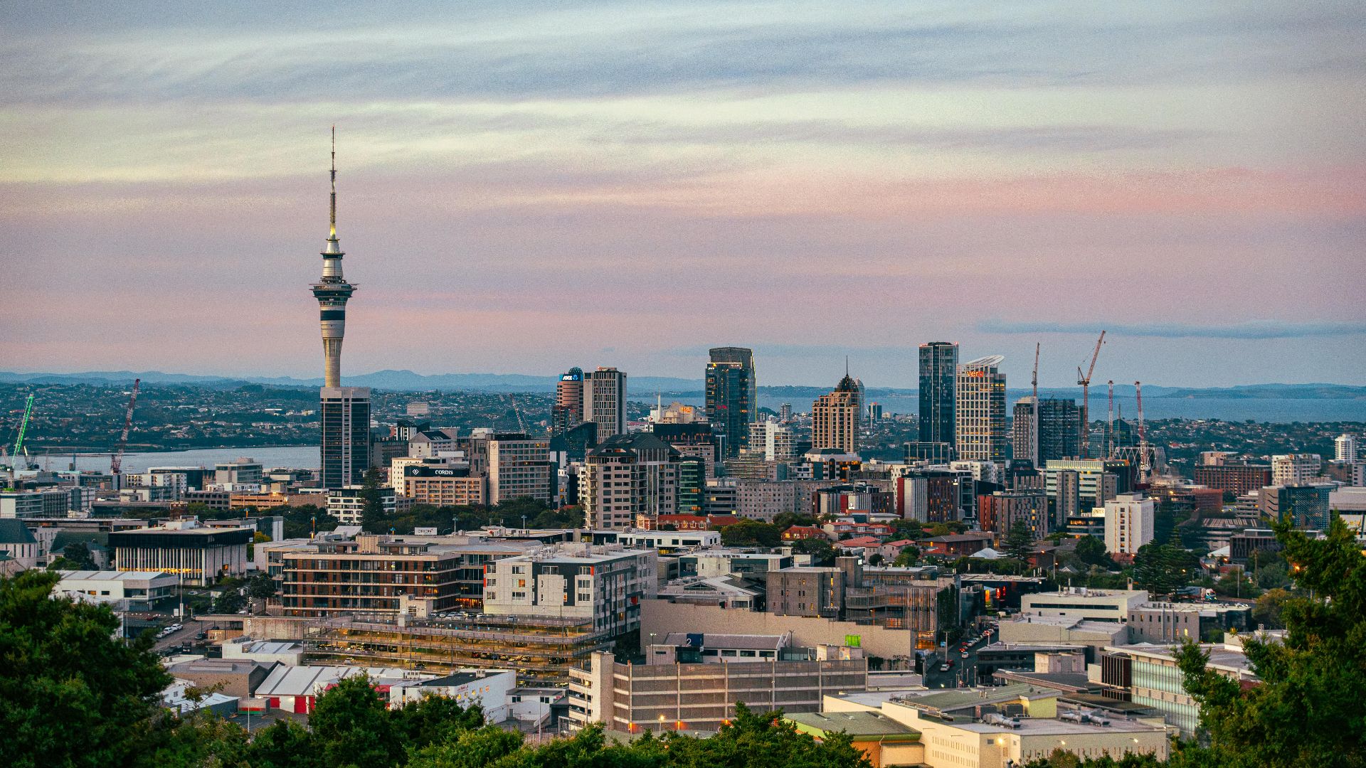 20 Mesmerizing Seaside Cities You Must Visit At Least Once - RoughMaps