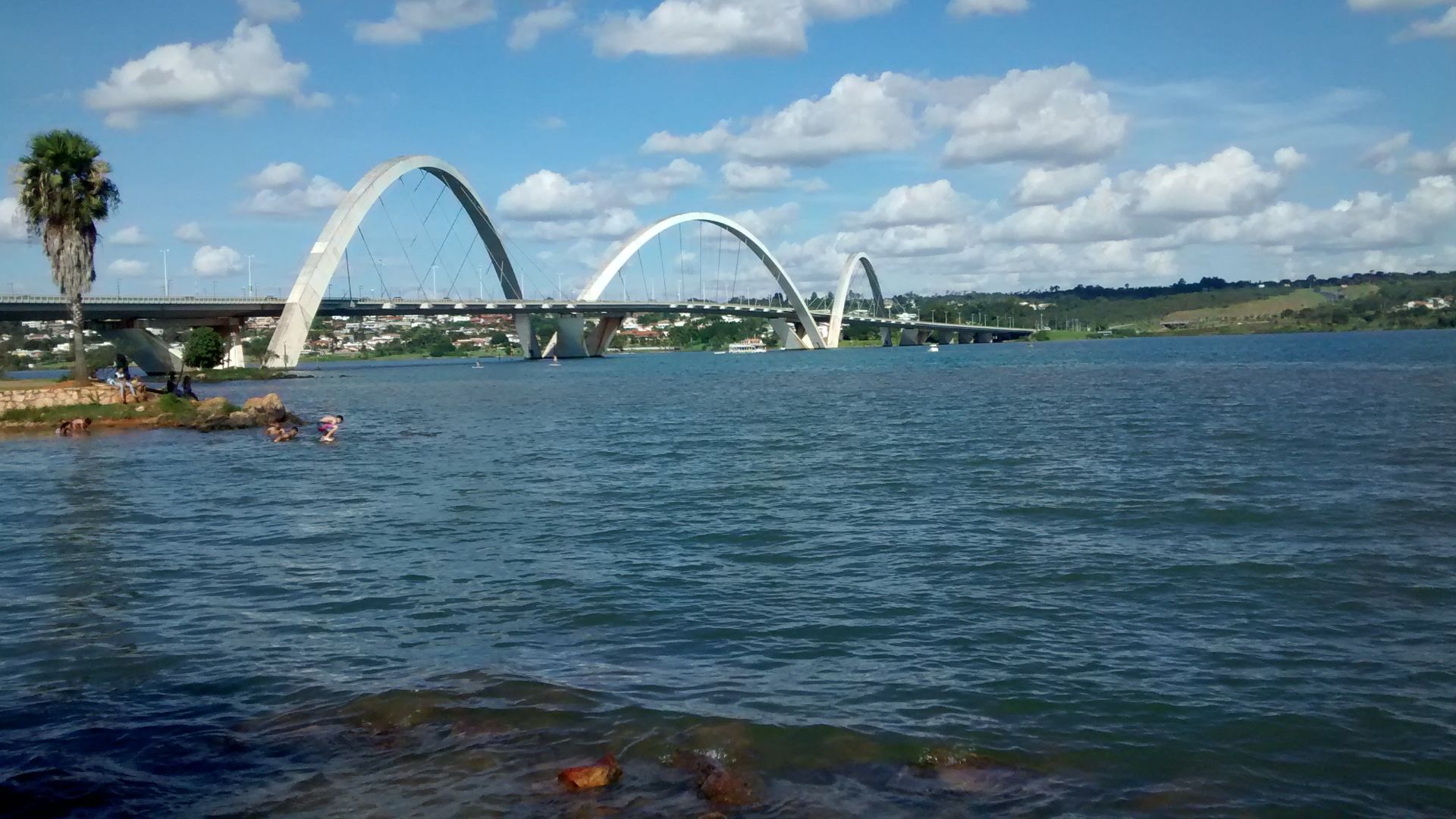 The 30 Coolest Bridges In The World - RoughMaps