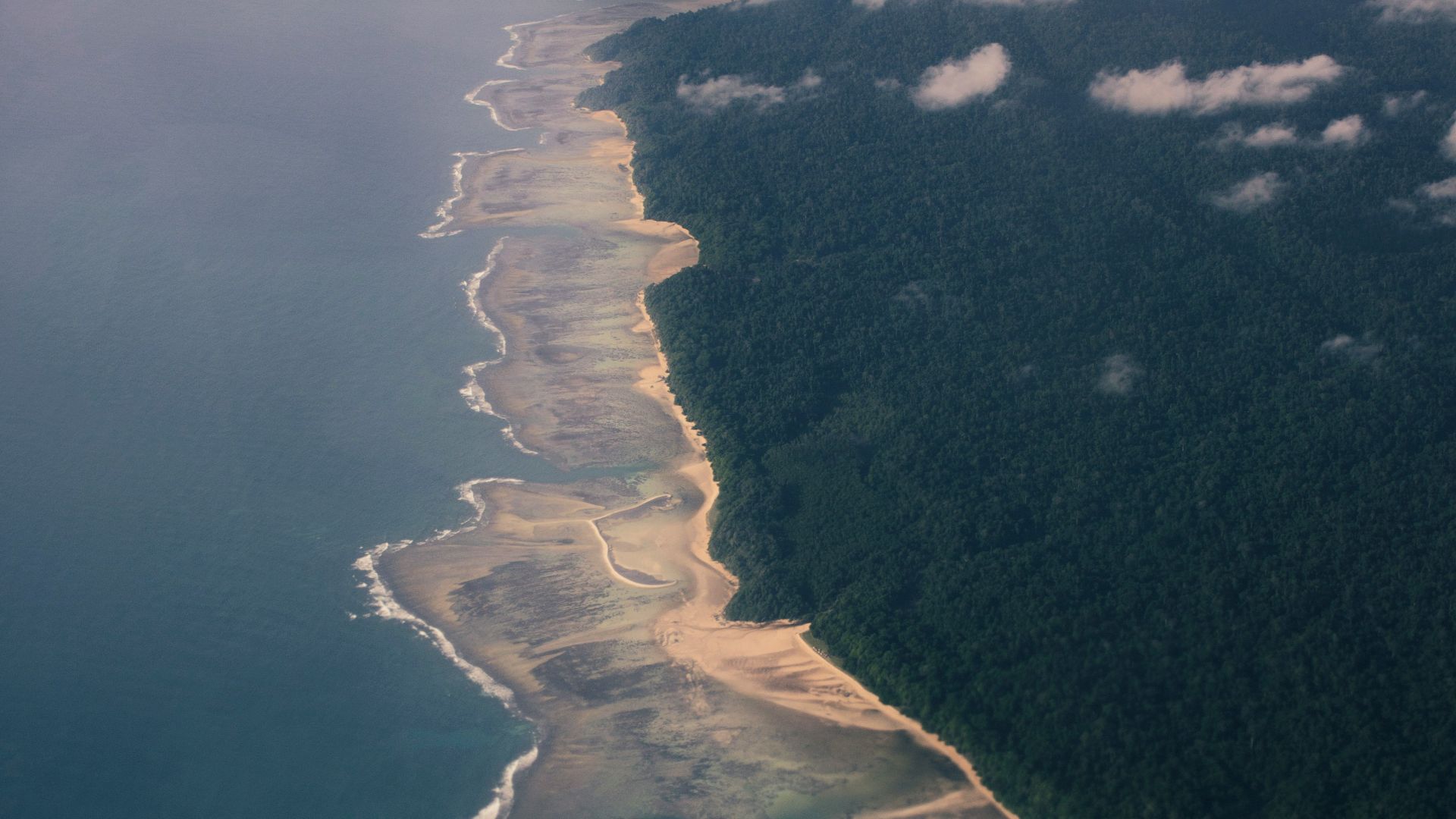 The 50 Most Remote Islands In The World - RoughMaps