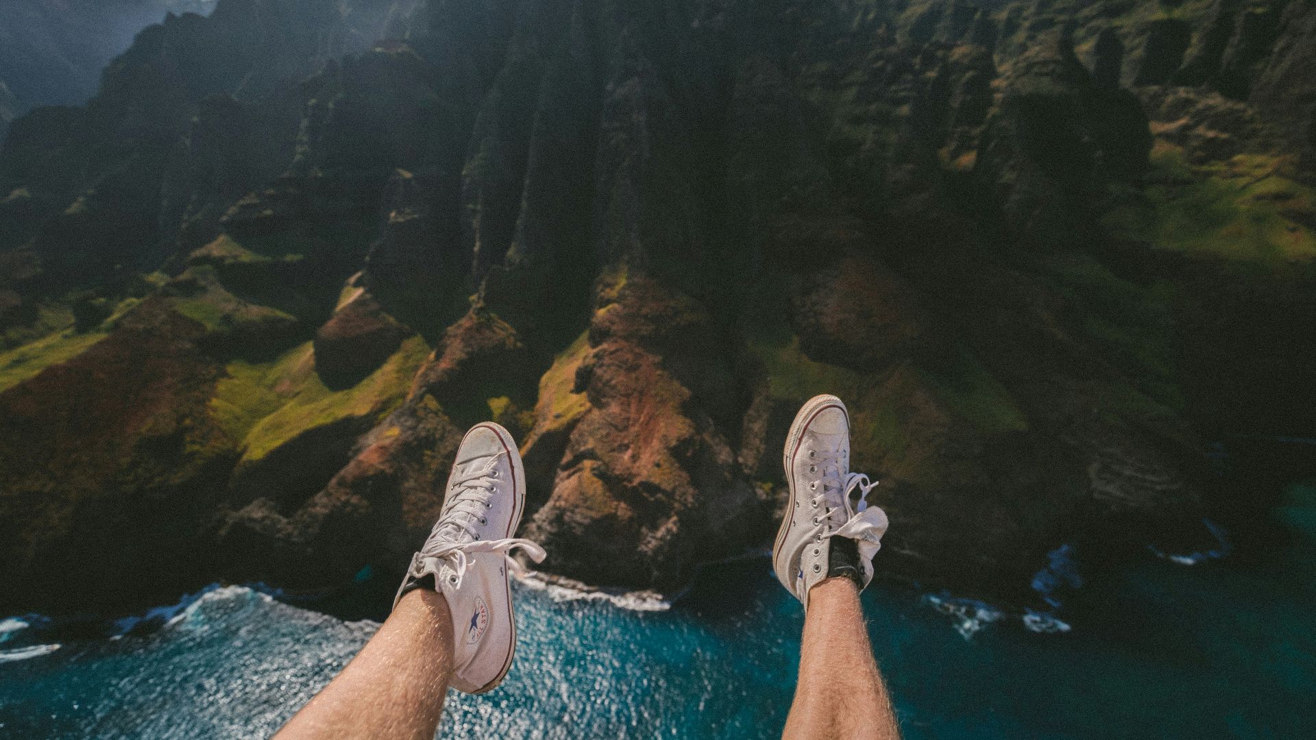 The World's Most Gorgeous Spots Built Into Cliffs - RoughMaps