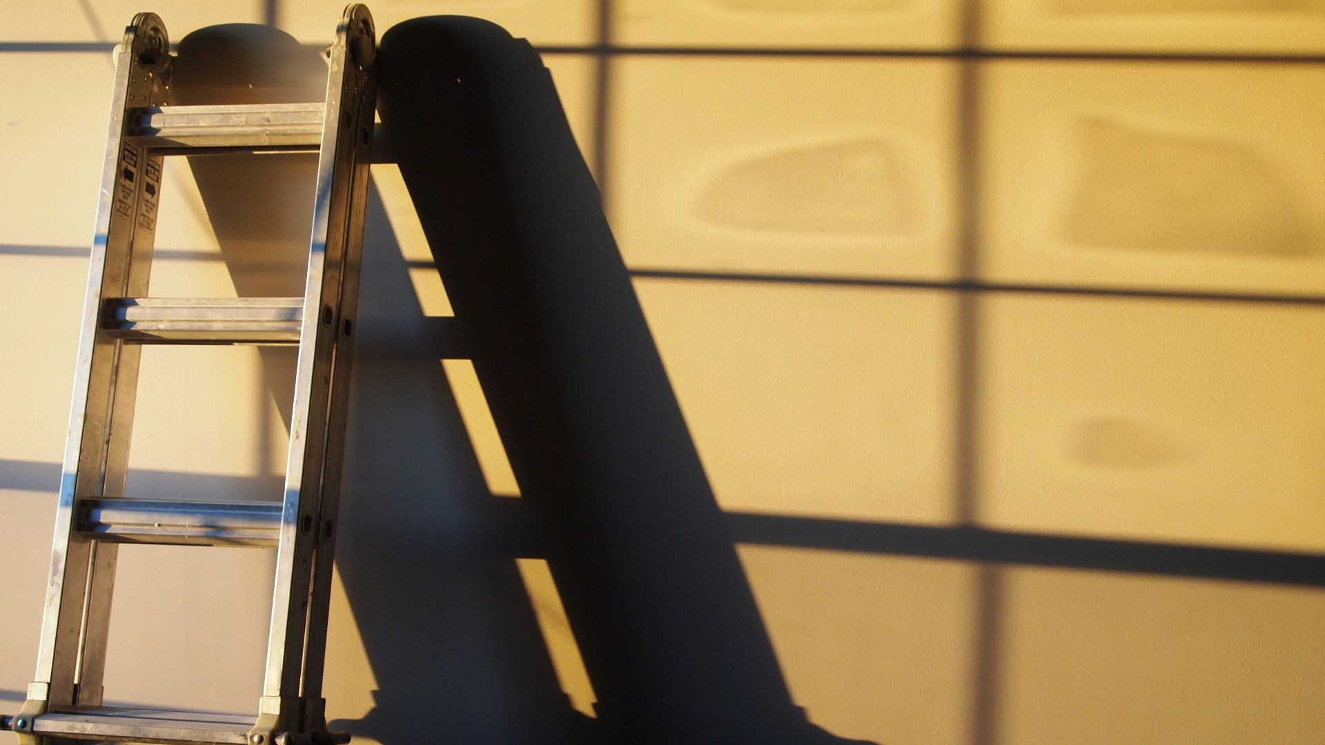 20 Things Around The World That'll Bring You Bad Luck - RoughMaps