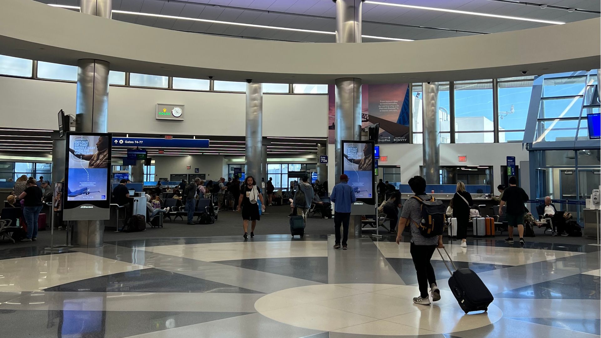 Your Comfort First: 20 Airports That Have Sleeping Pods - RoughMaps