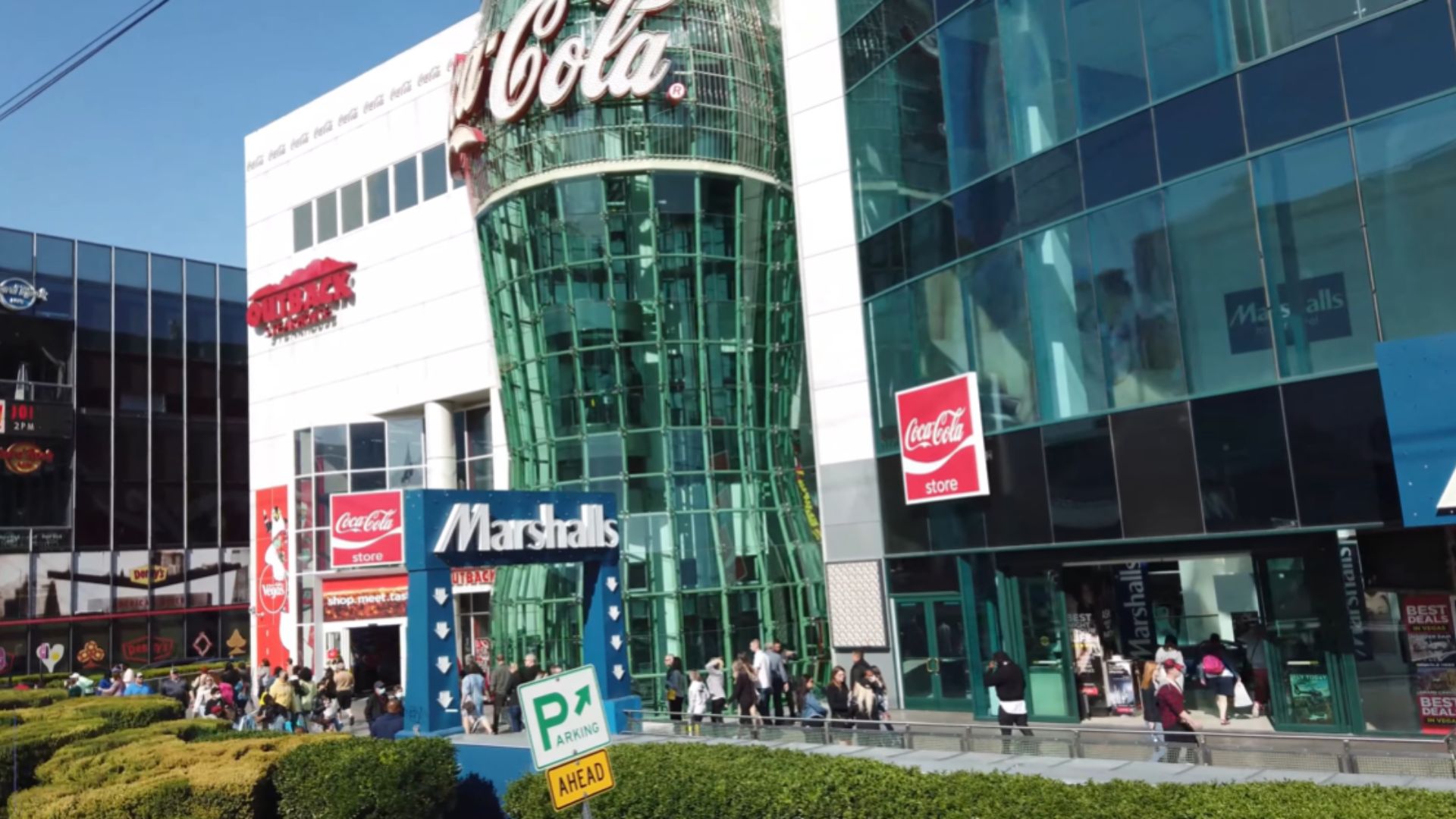 10 Tacky Las Vegas Attractions To Skip & 10 That Are Worth Your Money ...