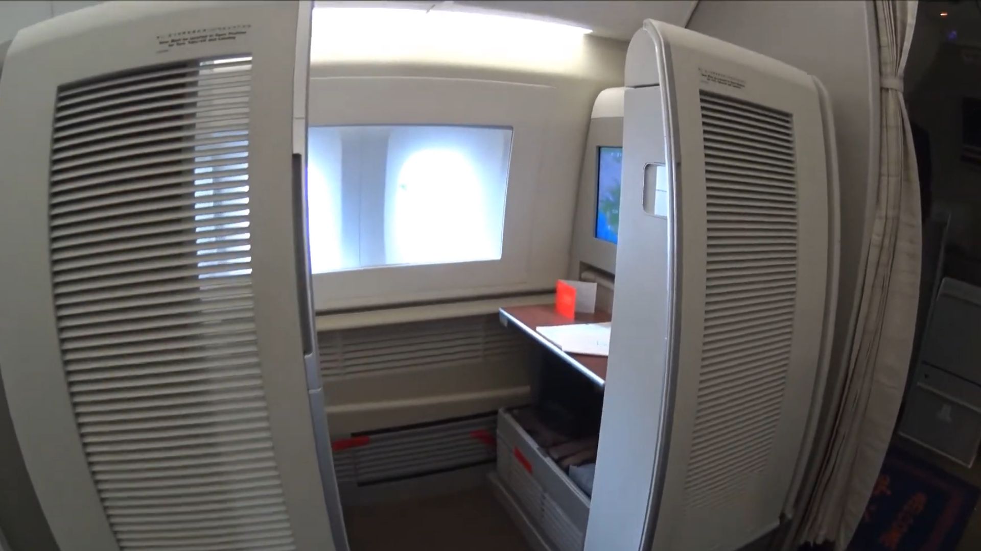 The 20 Most Luxurious First Class Cabins You Can Buy - RoughMaps