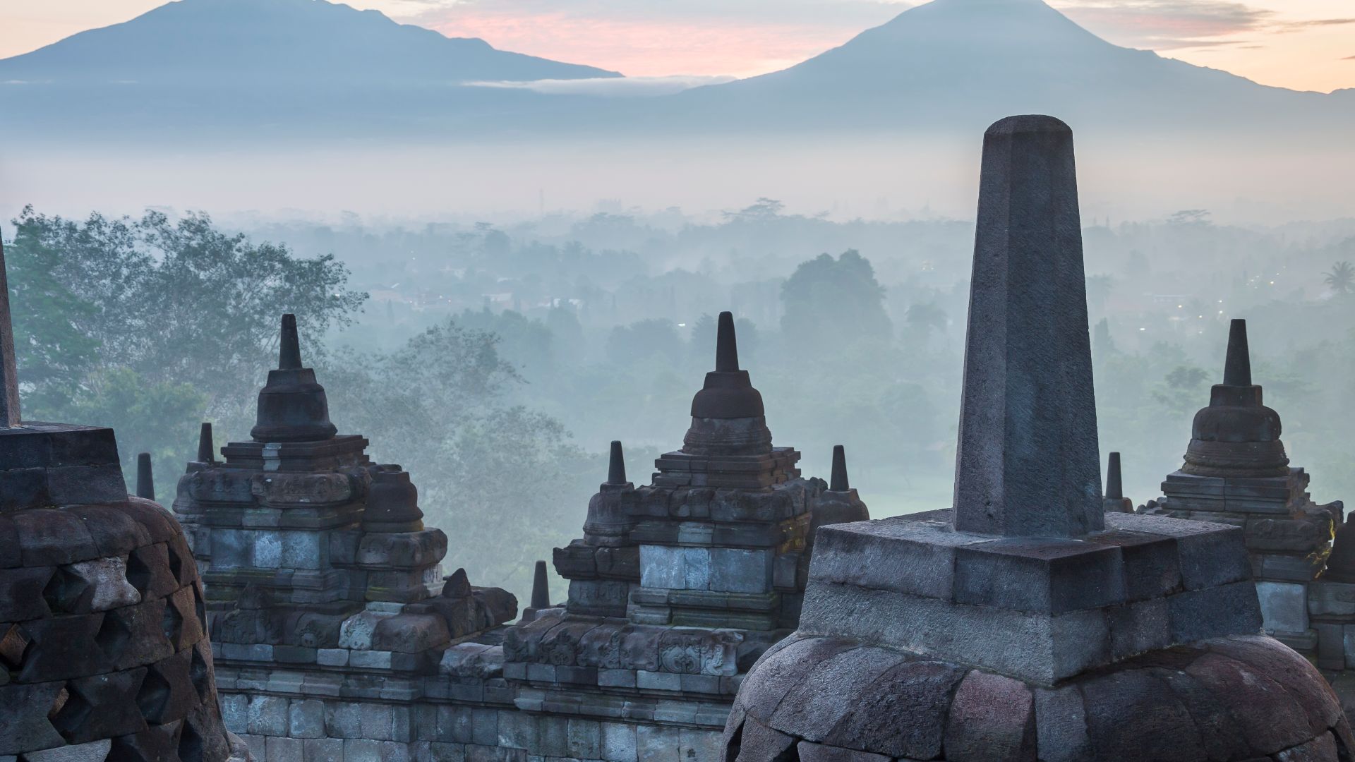 Pray In Peace: The 20 Most Beautiful Temples In The World - RoughMaps