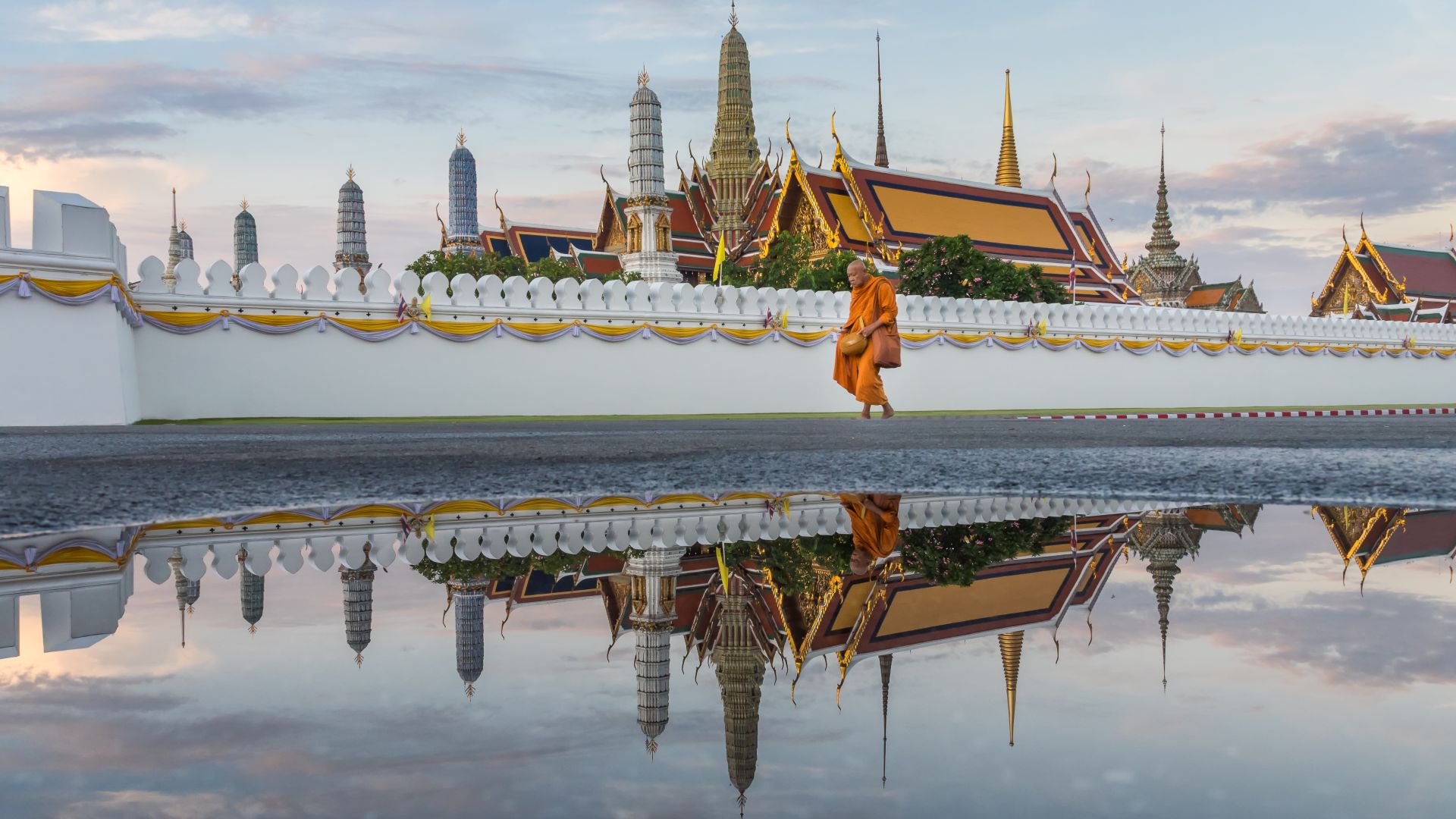 Pray In Peace: The 20 Most Beautiful Temples In The World - RoughMaps