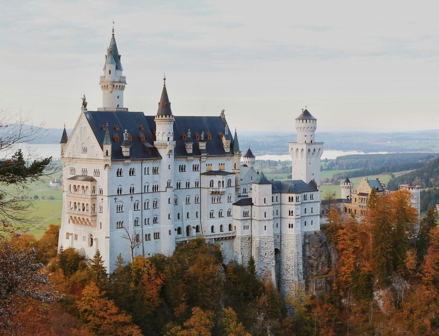 Once Upon A Dream: 20 Real-Life Castles - RoughMaps