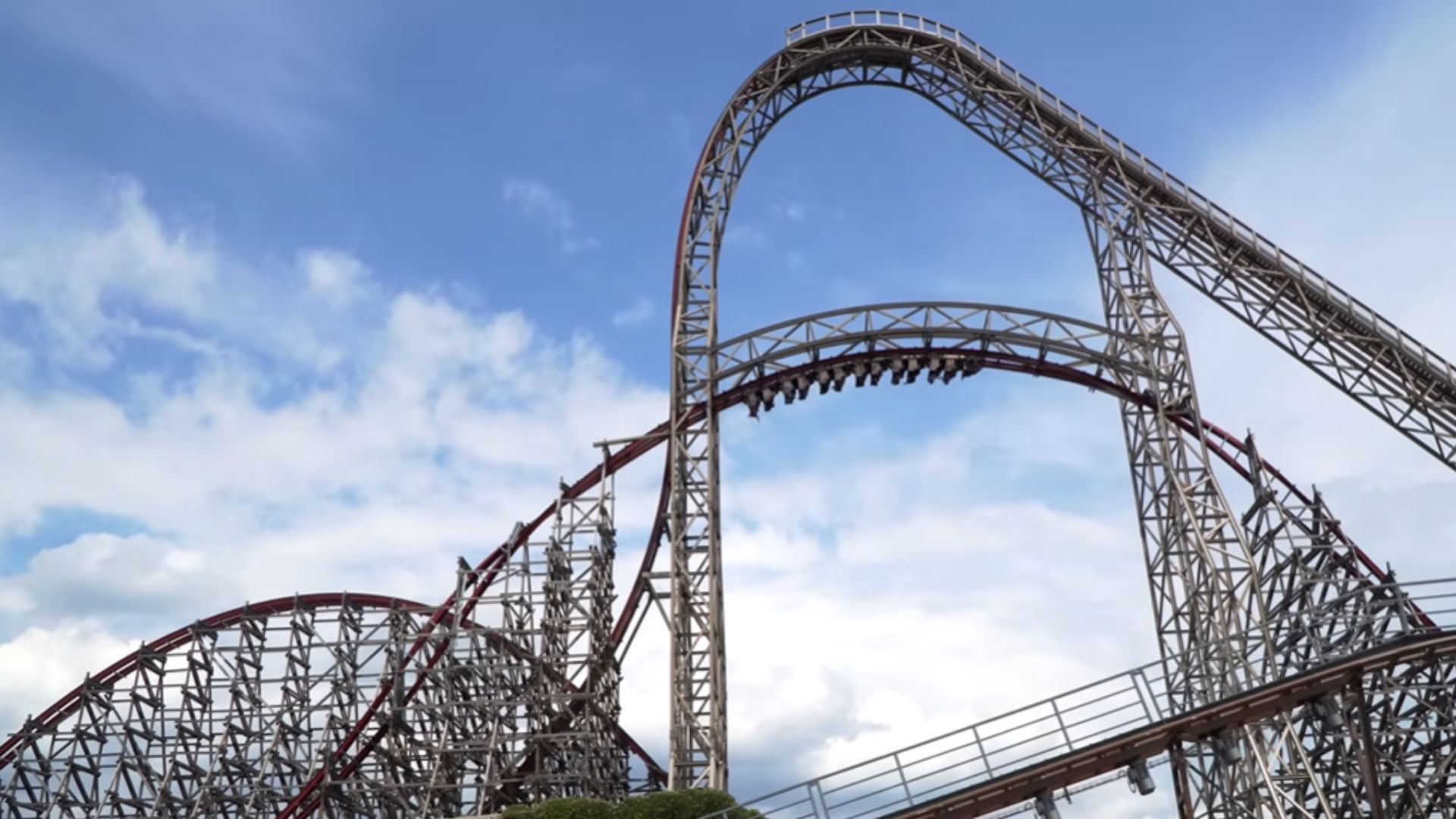 Speedy Rides: The 20 Fastest Roller Coasters In The World - RoughMaps