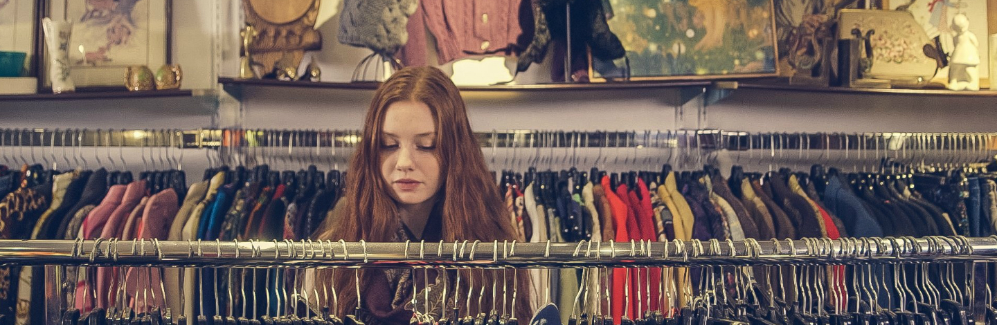 Retail Workers From Around The World Share Their Favorite Work Stories ...